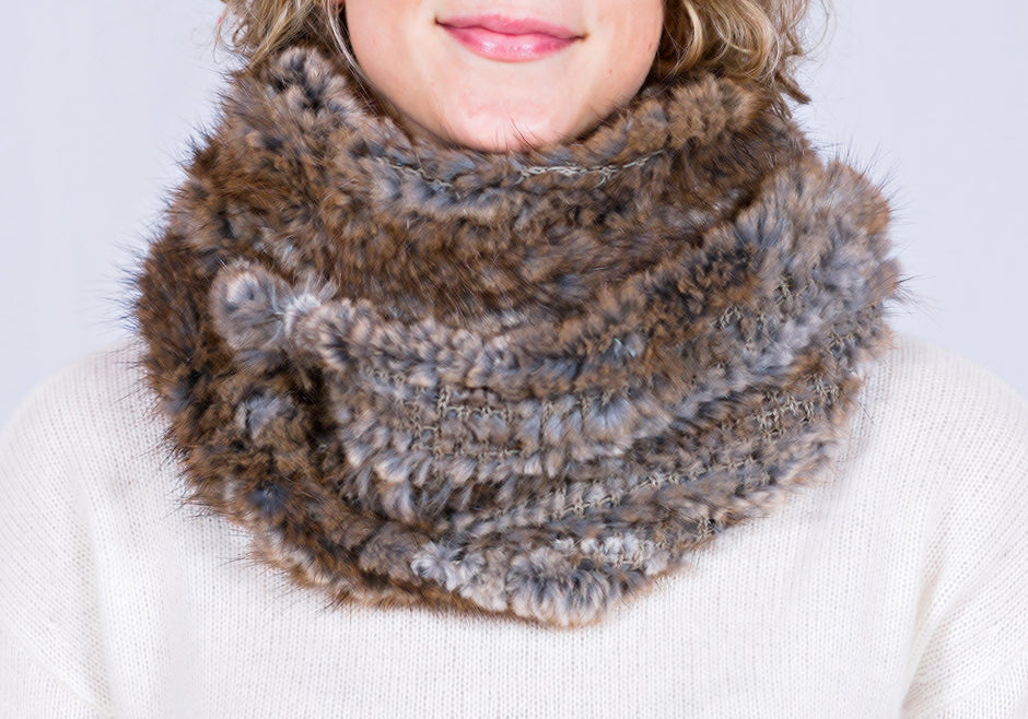 Fur Scarves – Adirondack Beaver Blankets
